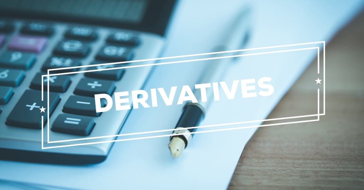 Understanding Derivative Pricing: Models and Applications - All your ...